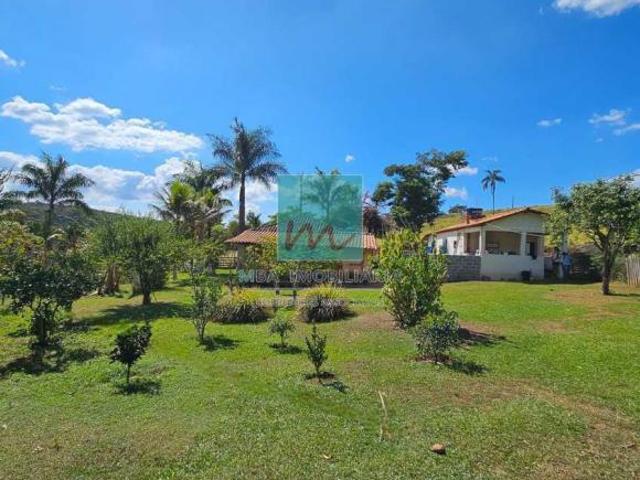 Fazenda 70 ha. com 3 casas a 2 km de Sao Bartolomeu