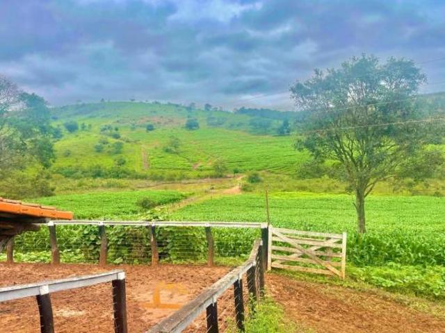 Fazenda 883 hectares localizada a 40 km de Diamantina/MG