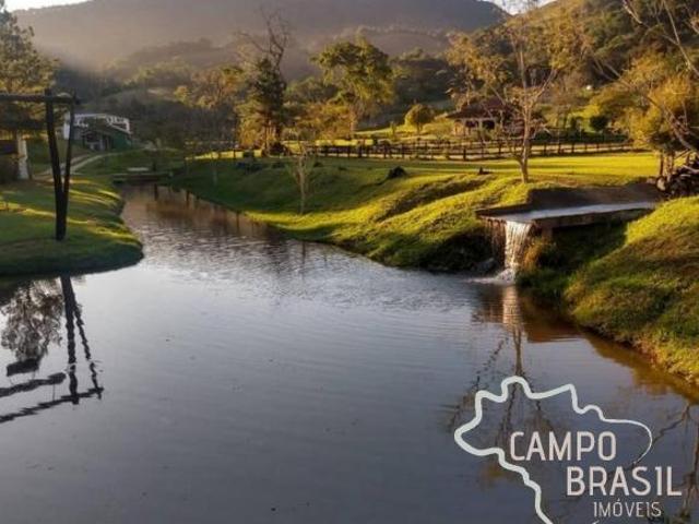 FAZENDA 95 ALQUEIRES, A 5 KM DA RODOVIA D.PEDRO, RICO EM BELEZAS NATURAIS!