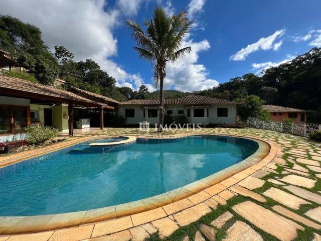 Fazenda/Sítio com 11 Quartos e 10 banheiros à Venda, 600 m² por R$ 2.600.000
