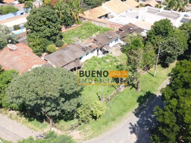 Fazenda/Sítio com 1 Quarto à Venda, 173 m² por R$ 420.000