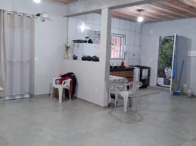 Fazenda/Sítio com 1 Quarto à Venda, 72 m² por R$ 230.000