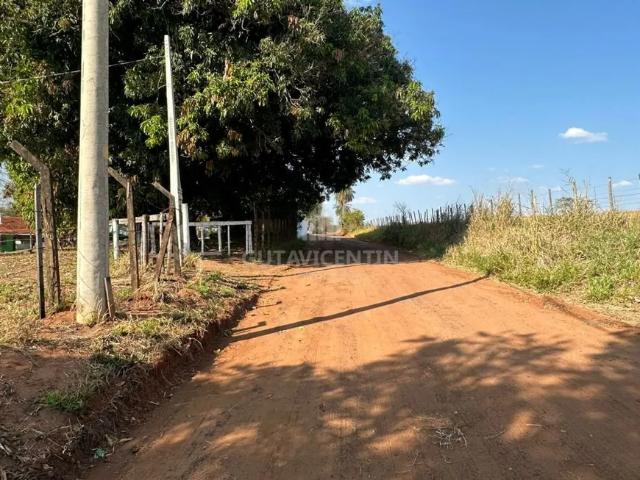 Fazenda/Sítio com 1 Quarto e 1 banheiro à Venda, 1914 m² por R$ 230.000