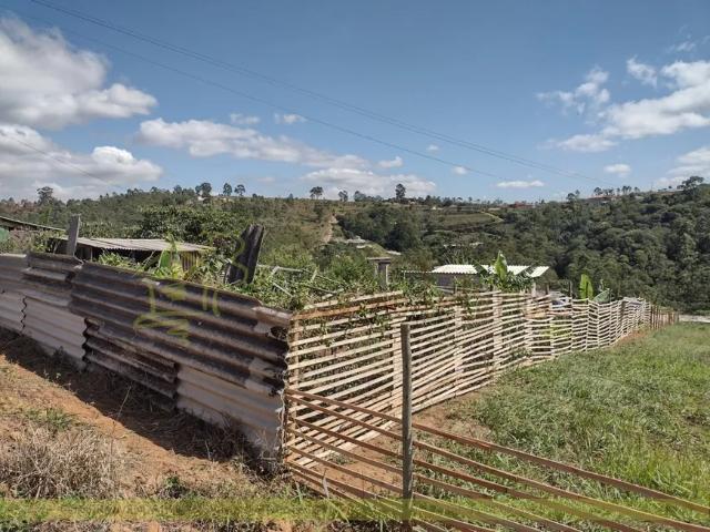 Fazenda/Sítio com 1 Quarto e 1 banheiro à Venda, 50 m² por R$ 110.000