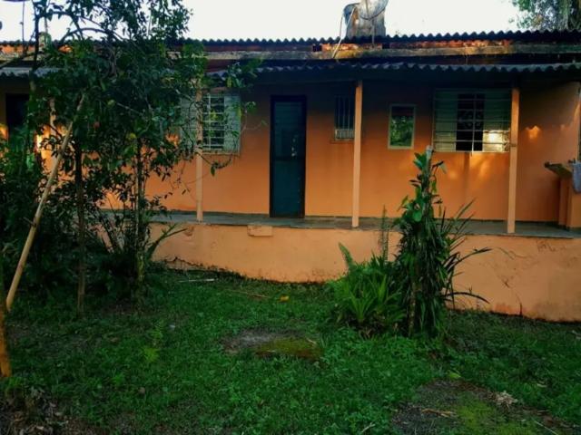 Fazenda/Sítio com 1 Quarto e 1 banheiro à Venda, 70 m² por R$ 230.000