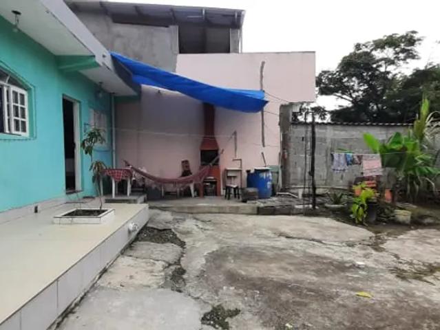 Fazenda/Sítio com 1 Quarto e 2 banheiros à Venda, 60 m² por R$ 195.000