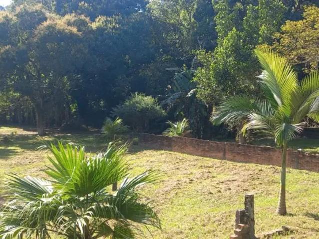 Fazenda/Sítio com 2 Quartos e 1 banheiro à Venda, 46000 m² por R$ 1.100.000