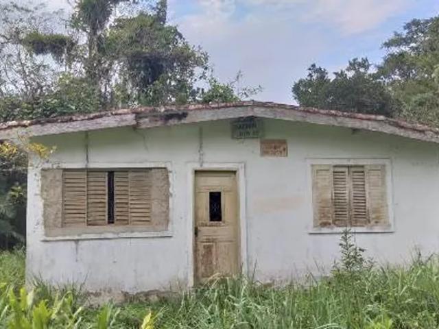 Fazenda/Sítio com 2 Quartos e 1 banheiro à Venda, 10000 m² por R$ 150.000