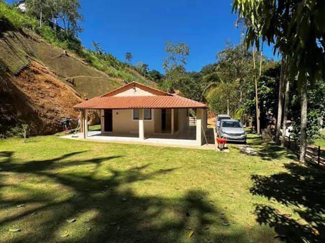 Fazenda/Sítio com 2 Quartos e 1 banheiro à Venda, 100 m² por R$ 350.000