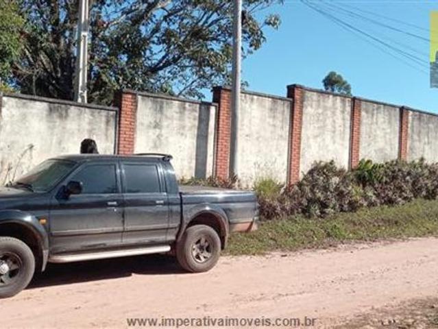 Fazenda/Sítio com 2 Quartos e 1 banheiro à Venda, 150 m² por R$ 480.000