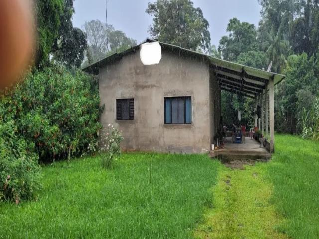 Fazenda/Sítio com 2 Quartos e 1 banheiro à Venda, 170 m² por R$ 270.213