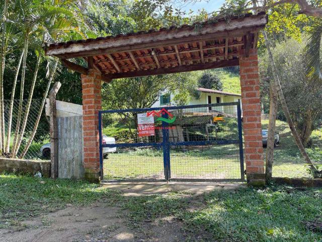 Fazenda/Sítio com 2 Quartos e 1 banheiro à Venda, 24203 m² por R$ 380.000
