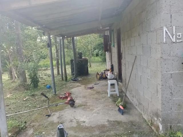 Fazenda/Sítio com 2 Quartos e 1 banheiro à Venda, 30000 m² por R$ 180.000