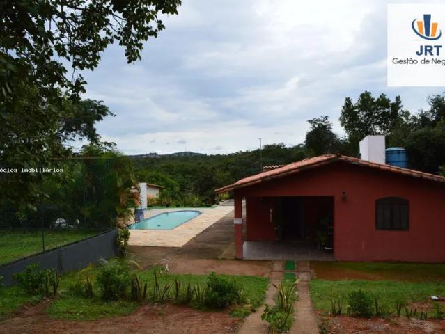 Fazenda/Sítio com 2 Quartos e 2 banheiros à Venda, 1500 m² por R$ 470.000
