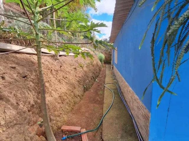 Fazenda/Sítio com 2 Quartos e 2 banheiros à Venda, 2000 m² por R$ 290.000