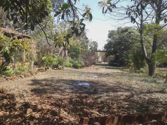 Fazenda/Sítio com 2 Quartos e 2 banheiros à Venda, 2700 m² por R$ 500.000