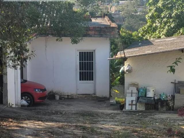 Fazenda/Sítio com 2 Quartos e 2 banheiros à Venda, 60 m² por R$ 305.000