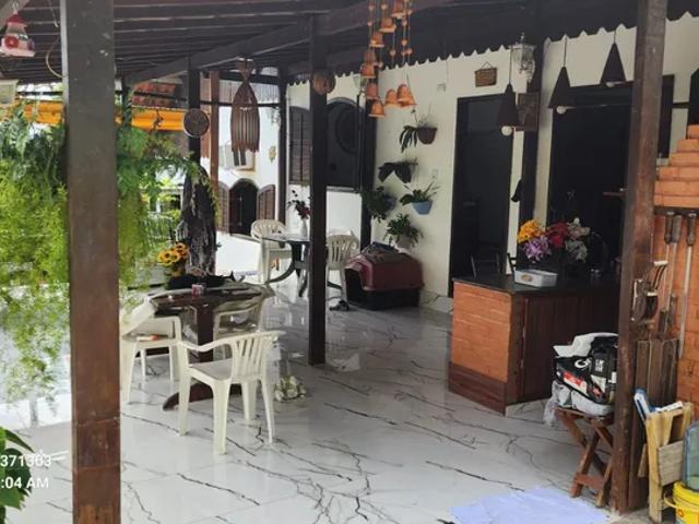 Fazenda/Sítio com 2 Quartos e 3 banheiros à Venda, 110 m² por R$ 749.000