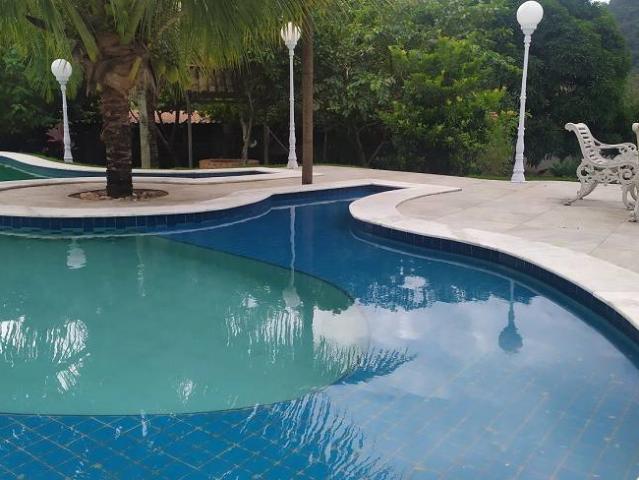 Fazenda/Sítio com 2 Quartos e 3 banheiros à Venda, 170 m² por R$ 1.600.000