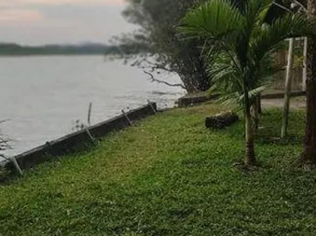 Fazenda/Sítio com 2 Quartos e 3 banheiros à Venda, 5400 m² por R$ 350.000