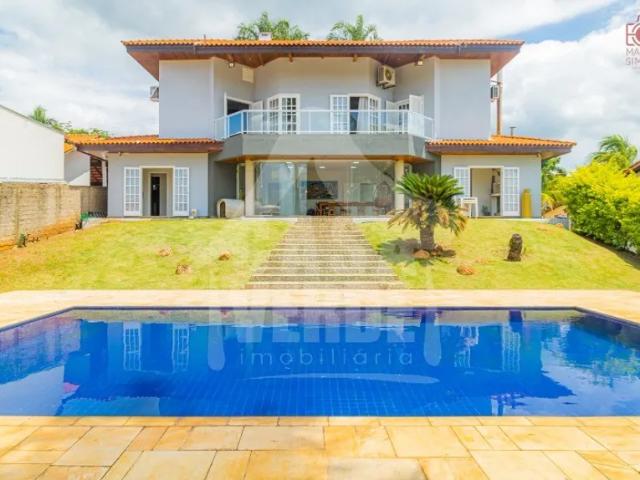 Fazenda/Sítio com 2 Quartos e 4 banheiros à Venda, 266 m² por R$ 1.200.000