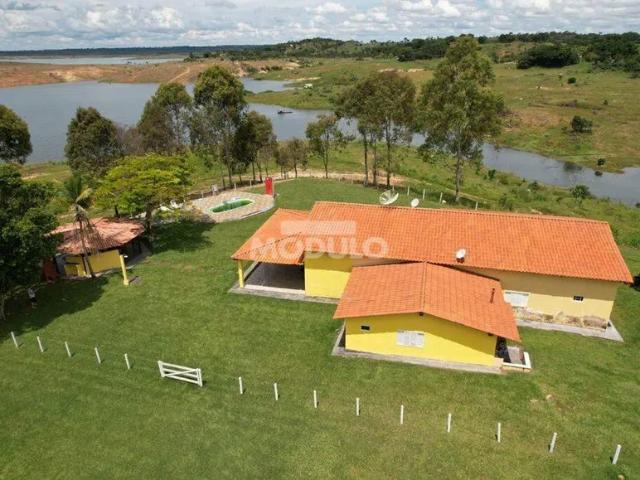 Fazenda/Sítio com 2 Quartos e 5 banheiros à Venda, 5220 m² por R$ 840.000