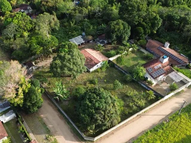 Fazenda/Sítio com 3 Quartos à Venda, 2614 m² por R$ 1.400.000