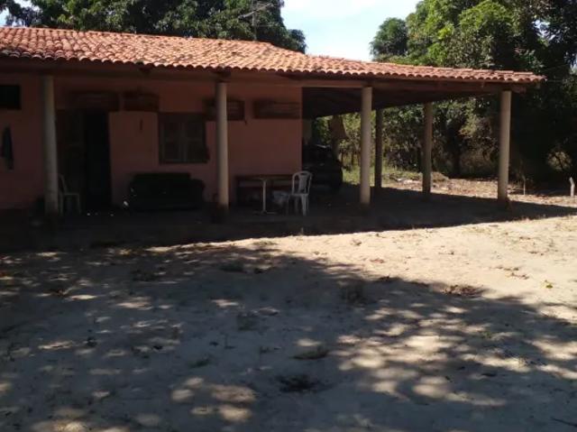 Fazenda/Sítio com 3 Quartos e 1 banheiro à Venda, 7000 m² por R$ 150.000