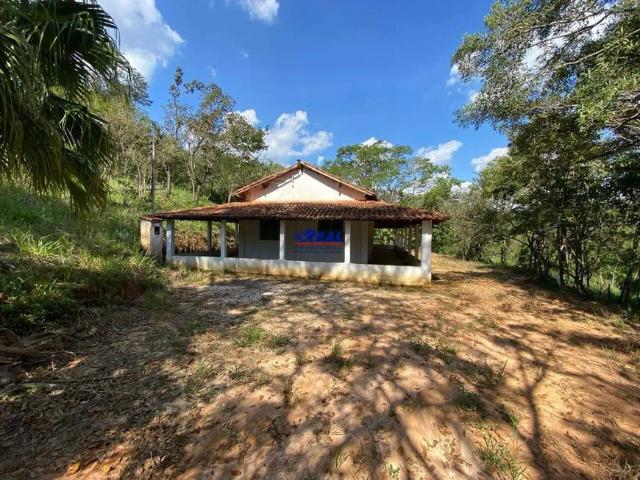 Fazenda/Sítio com 3 Quartos e 1 banheiro à Venda, 75000 m² por R$ 1.500.000