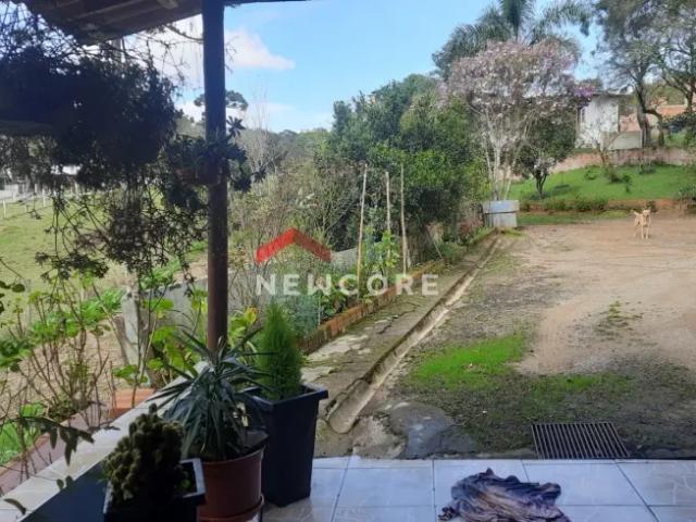 Fazenda/Sítio com 3 Quartos e 1 banheiro à Venda, 140 m² por R$ 649.080