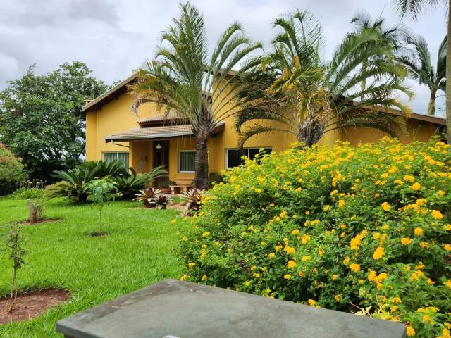 Fazenda/Sítio com 3 Quartos e 29 banheiros à Venda, 300 m² por R$ 1.500.000