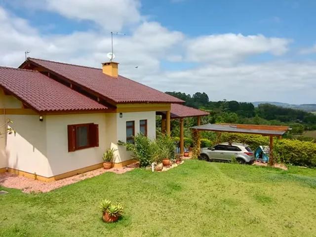 Fazenda/Sítio com 3 Quartos e 2 banheiros à Venda, 20000 m² por R$ 1.380.000