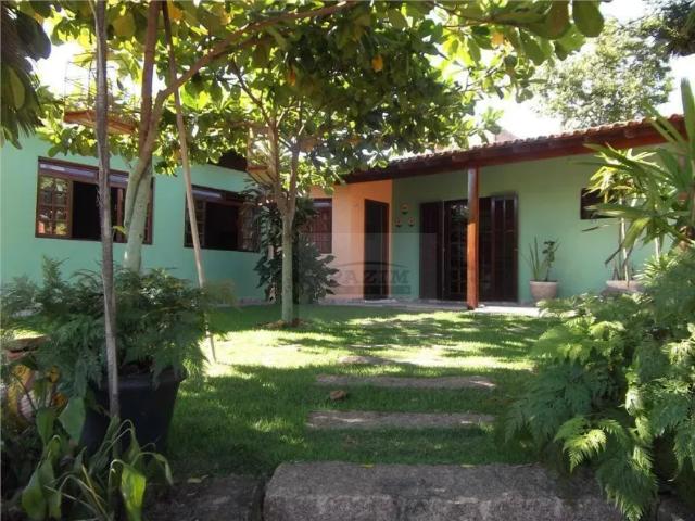Fazenda/Sítio com 3 Quartos e 2 banheiros à Venda, 250 m² por R$ 1.200.000