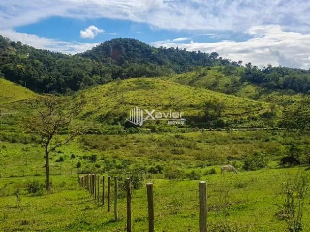 Fazenda/Sítio com 3 Quartos e 2 banheiros à Venda, 253000 m² por R$ 1.500.000