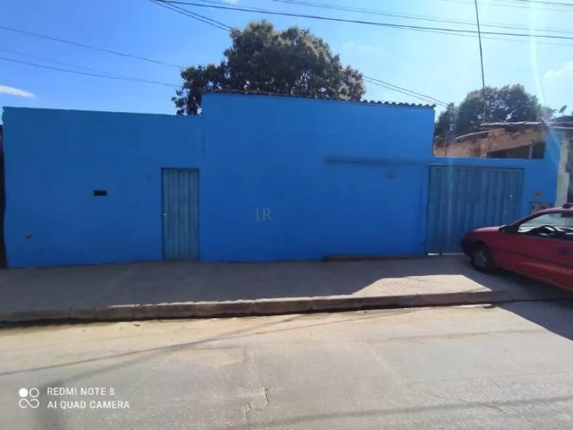 Fazenda/Sítio com 3 Quartos e 2 banheiros à Venda, 70 m² por R$ 350.000