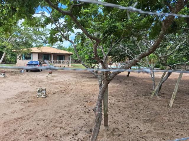 Fazenda/Sítio com 3 Quartos e 3 banheiros à Venda, 140 m² por R$ 350.000