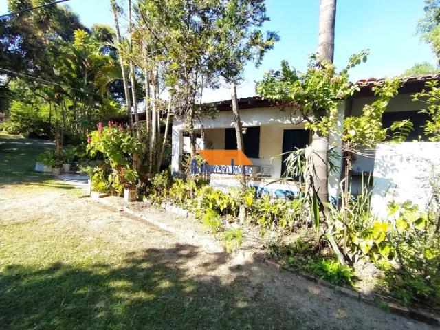 Fazenda/Sítio com 3 Quartos e 3 banheiros à Venda, 280 m² por R$ 1.500.000