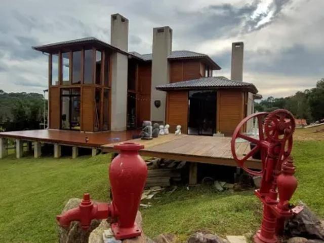 Fazenda/Sítio com 3 Quartos e 3 banheiros à Venda, 3500 m² por R$ 1.200.000