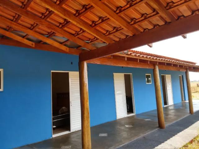 Fazenda/Sítio com 3 Quartos e 4 banheiros à Venda, 100914 m² por R$ 1.000.000