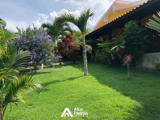 Fazenda/Sítio com 3 Quartos e 4 banheiros à Venda, 3600 m² por R$ 1.250.000