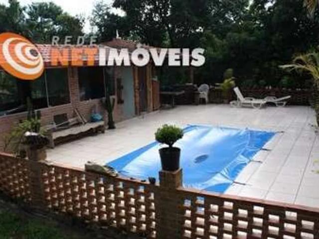 Fazenda/Sítio com 3 Quartos e 4 banheiros à Venda, 4750 m² por R$ 1.200.000