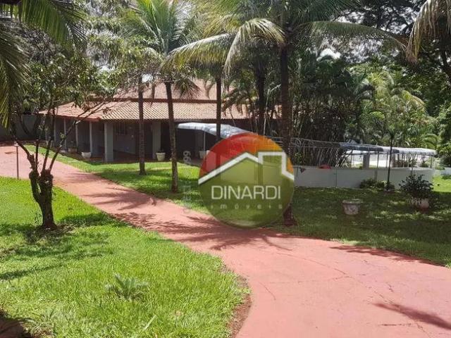 Fazenda/Sítio com 3 Quartos e 5 banheiros à Venda, 700 m² por R$ 5.830.000