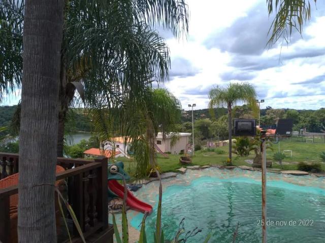 Fazenda/Sítio com 4 Quartos e 1 banheiro à Venda, 5000 m² por R$ 1.200.000