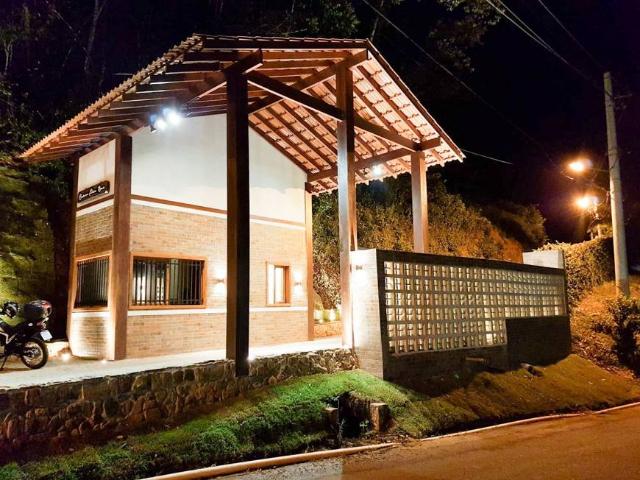 Fazenda/Sítio com 4 Quartos e 3 banheiros à Venda, 1 m² por R$ 1.600.000