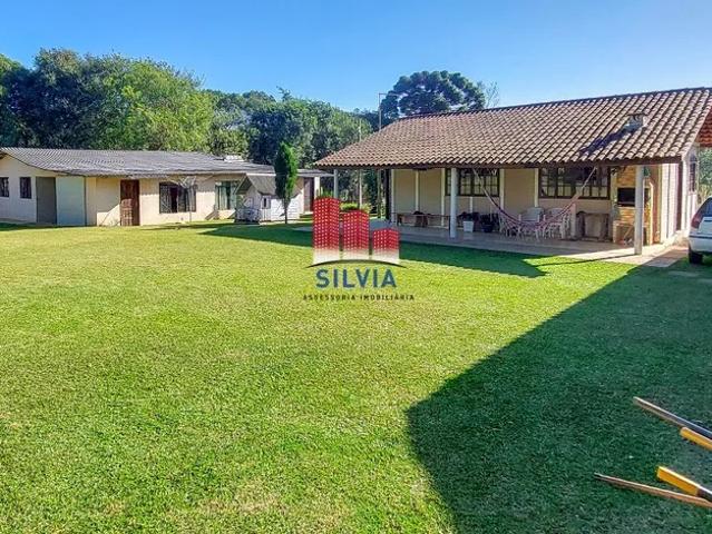 Fazenda/Sítio com 4 Quartos e 3 banheiros à Venda, 400 m² por R$ 619.900