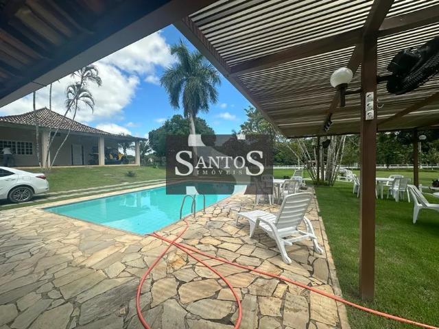 Fazenda/Sítio com 4 Quartos e 4 banheiros à Venda, 10000 m² por R$ 1.500.000