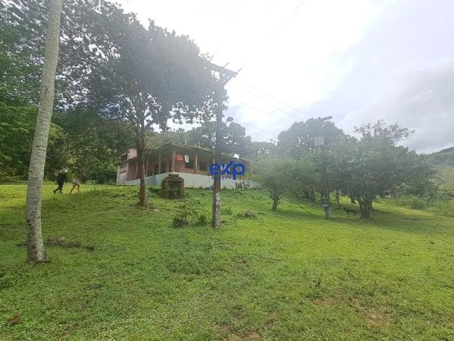 Fazenda/Sítio com 4 Quartos e 4 banheiros à Venda, 240000 m² por R$ 1.100.000