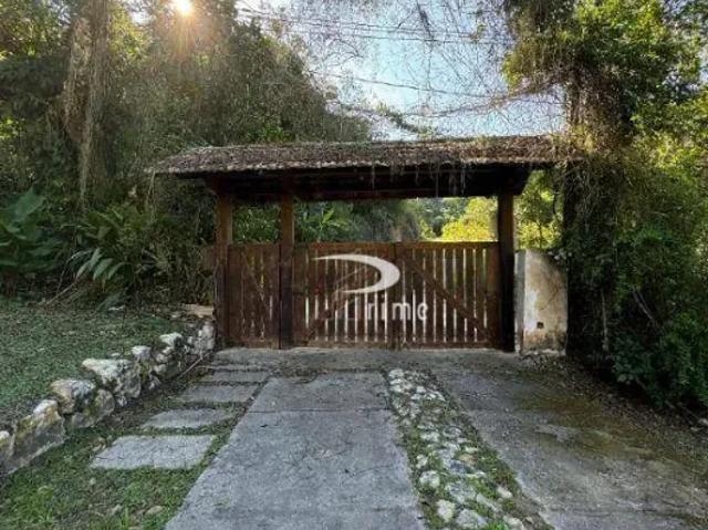 Fazenda/Sítio com 4 Quartos e 4 banheiros à Venda, 80000 m² por R$ 1.400.000