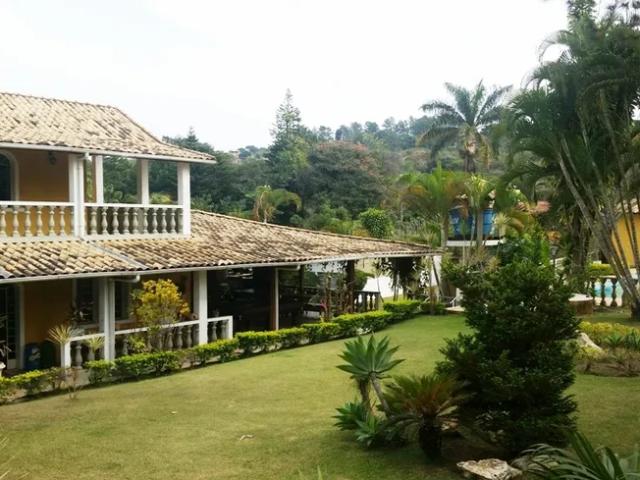 Fazenda/Sítio com 4 Quartos e 6 banheiros à Venda, 6000 m² por R$ 1.599.000