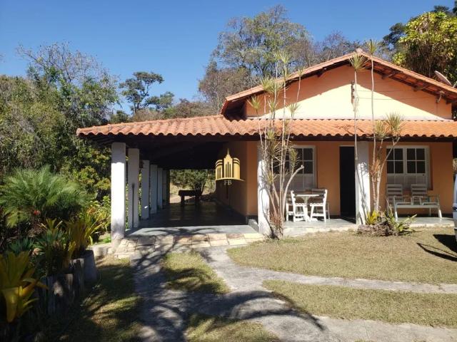 Fazenda/Sítio com 5 Quartos e 1 banheiro à Venda, 14220 m² por R$ 1.500.000